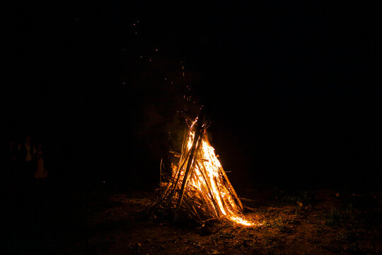 Fireside bilder – Bläddra bland 21,111 stockfoton, vektorer och videor ...