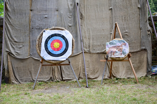 "Sports Target" Images – Browse 2,327 Stock Photos, Vectors, and Video ...