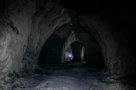 Dark Lair Bilder – Durchsuchen 1,835 Archivfotos, Vektorgrafiken und ...