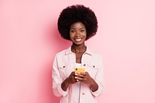 「Influenzer」の画像 - 196 件の Stock 写真、ベクターおよびビデオ | Adobe Stock