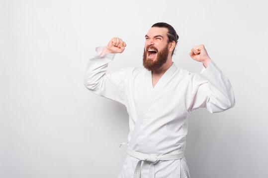 Siegerpose Bilder – Durchsuchen 25,004 Archivfotos, Vektorgrafiken und ...