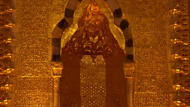 รูปภาพMihrab – เลือกดูภาพถ่ายสต็อก เวกเตอร์ และวิดีโอ4,714 | Adobe Stock
