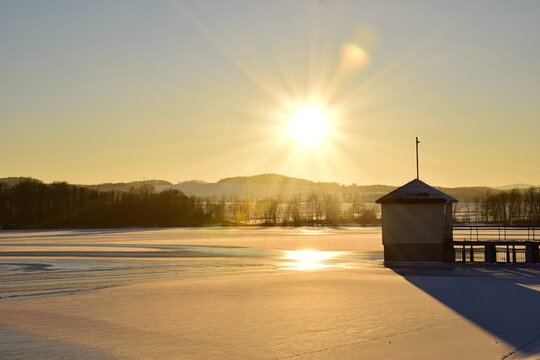 「Luty」の写真素材 | 2,026件の無料イラスト画像 | Adobe Stock
