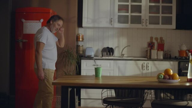 Starving Images – Browse 630,377 Stock Photos, Vectors, and Video ...