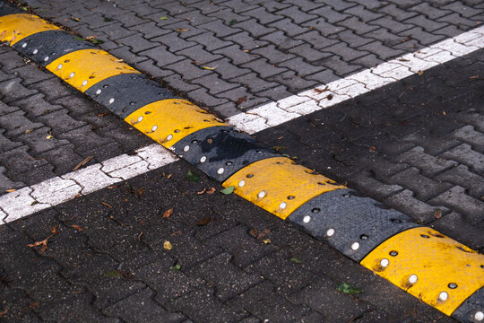 "Speed Bump" Images – Browse 6,433 Stock Photos, Vectors, and Video ...