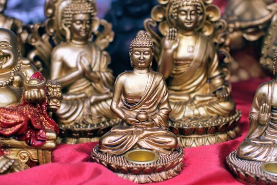 รูปภาพBouddhas – เลือกดูภาพถ่ายสต็อก เวกเตอร์ และวิดีโอ580 | Adobe Stock