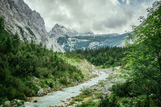 Reintal Bilder – Durchsuchen 572 Archivfotos, Vektorgrafiken und Videos ...