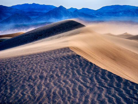 Inhospitable Images – Browse 116,615 Stock Photos, Vectors, and Video ...