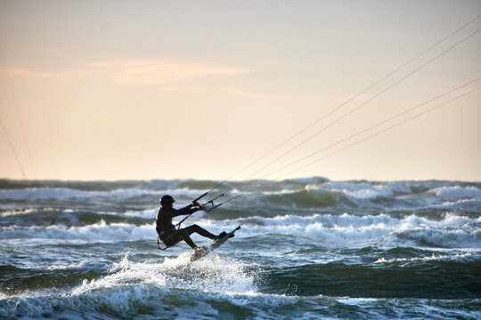 Paraboarding Bilder – Durchsuchen 51,201 Archivfotos, Vektorgrafiken ...