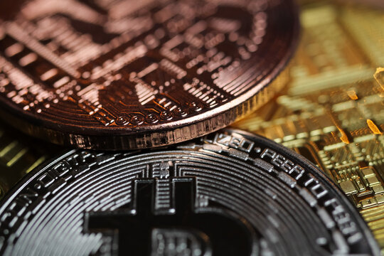 "Bit Coins" Bilder – Durchsuchen 2,169 Archivfotos, Vektorgrafiken und ...