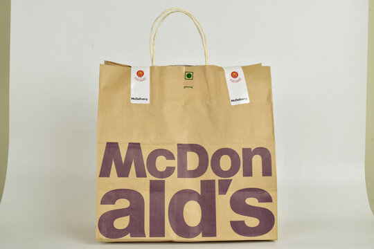 "Food Parcel" Images – Browse 222 Stock Photos, Vectors, and Video ...