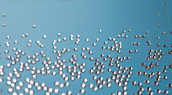 Rhinestone Background Bilder – Durchsuchen 41,426 Archivfotos ...