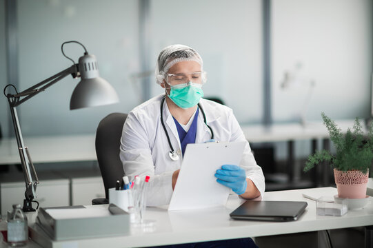 "Professional Uniform" Images – Browse 133 Stock Photos, Vectors, and ...