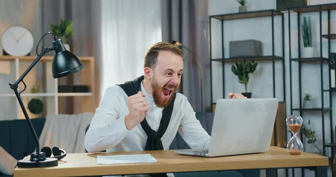 Excited Computer Screen Images – Browse 412 Stock Photos, Vectors, and ...