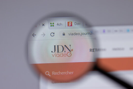 Viadeo Images – Browse 28 Stock Photos, Vectors, and Video | Adobe Stock