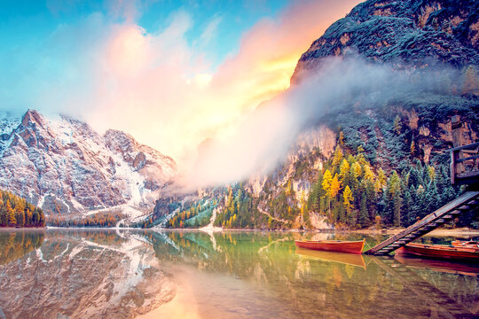 Unmatching Bilder – Durchsuchen 735 Archivfotos, Vektorgrafiken und ...