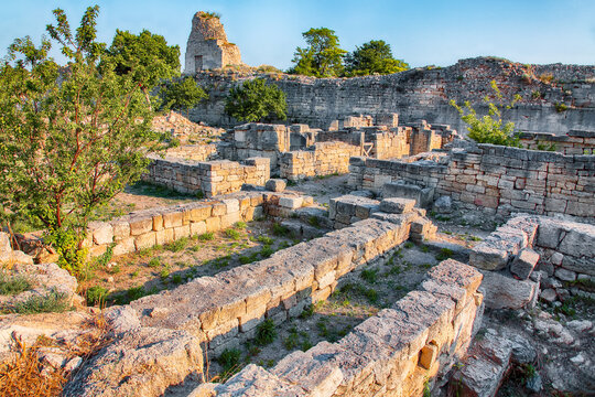 รูปภาพChersonesus – เลือกดูภาพถ่ายสต็อก เวกเตอร์ และวิดีโอ1,480 | Adobe ...