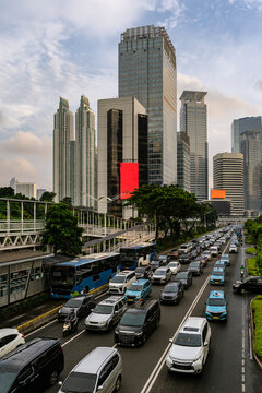 รูปภาพTransjakarta – เลือกดูภาพถ่ายสต็อก เวกเตอร์ และวิดีโอ274 | Adobe ...