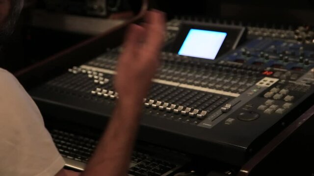 Arranger Images – Browse 1,678 Stock Photos, Vectors, and Video | Adobe ...