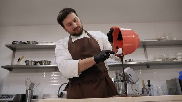 Chaunk Bilder – Durchsuchen 8,980 Archivfotos, Vektorgrafiken und ...