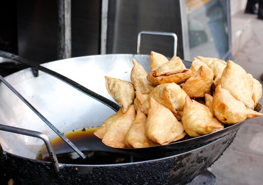 Frittiert Images – Browse 6,211 Stock Photos, Vectors, and Video ...