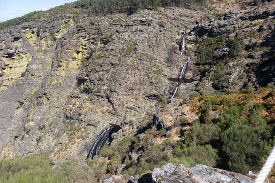 Bastos Images – Parcourir 633 le catalogue de photos, vecteurs et ...