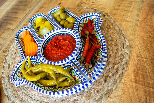 Imagens de Torchi – Explore Fotografias do Stock, Vetores e Vídeos de ...