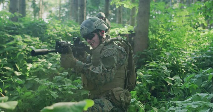 Imágenes de Ambush: descubre bancos de fotos, ilustraciones, vectores y ...