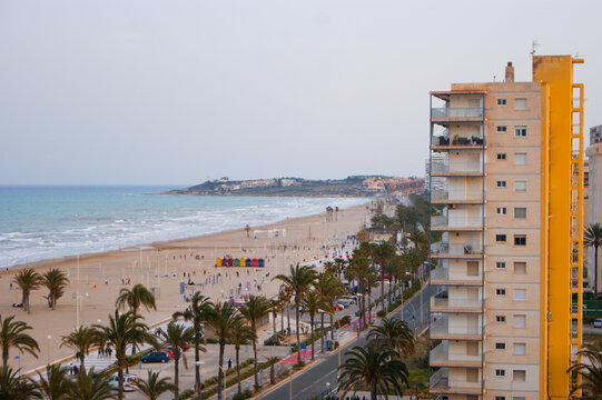 รูปภาพLlevant – เลือกดูภาพถ่ายสต็อก เวกเตอร์ และวิดีโอ1,704 | Adobe Stock