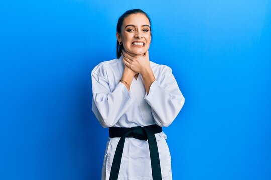 Strangle Images – Browse 26,948 Stock Photos, Vectors, and Video ...