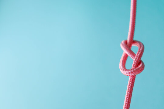 Tying The Knot Vector