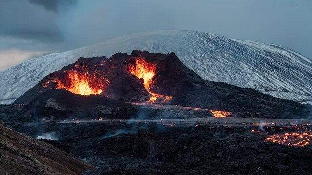 Lahar Bilder – Durchsuchen 672 Archivfotos, Vektorgrafiken und Videos ...