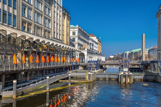 รูปภาพAlsterfleet – เลือกดูภาพถ่ายสต็อก เวกเตอร์ และวิดีโอ315 | Adobe Stock