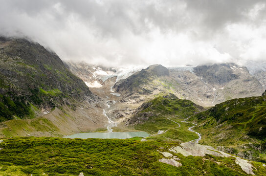 รูปภาพGadmen – เลือกดูภาพถ่ายสต็อก เวกเตอร์ และวิดีโอ463 | Adobe Stock