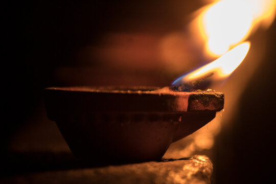 รูปภาพDeepam – เลือกดูภาพถ่ายสต็อก เวกเตอร์ และวิดีโอ676 | Adobe Stock