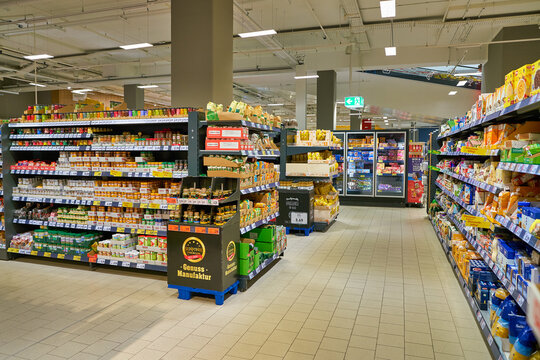 Hypermarket Images – Browse 96,626 Stock Photos, Vectors, and Video ...