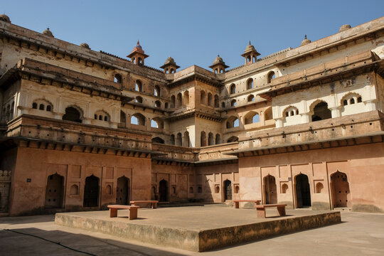 "Raj Mahal"-Bilder: Stock-Fotos & -Videos. | Adobe Stock