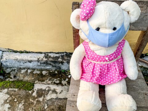 Teddy Bear Wearing Mask Images – Browse 2,726 Stock Photos, Vectors ...