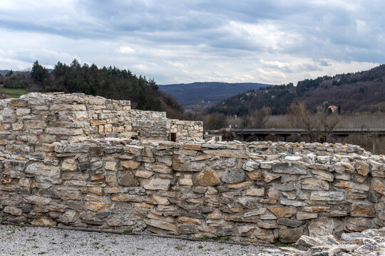 รูปภาพMezdra – เลือกดูภาพถ่ายสต็อก เวกเตอร์ และวิดีโอ167 | Adobe Stock