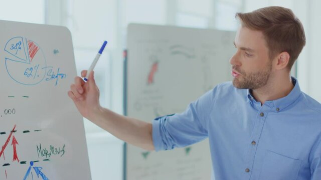 "Man Presenting" Images – Browse 198 Stock Photos, Vectors, and Video ...