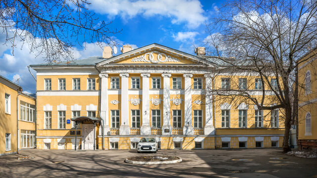 รูปภาพTretyakovskaya – เลือกดูภาพถ่ายสต็อก เวกเตอร์ และวิดีโอ67 | Adobe ...