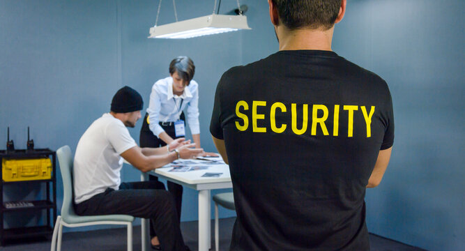 Polizeikommissar-Bilder: Stock-Fotos & -Videos. | Adobe Stock