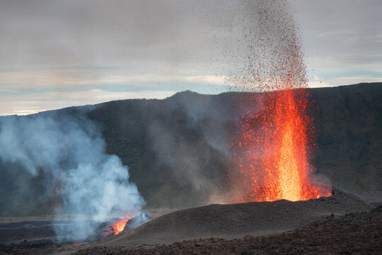 「Volcanologie」の画像 - 683 件の Stock 写真、ベクターおよびビデオ | Adobe Stock
