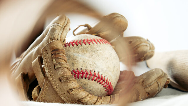 รูปภาพ"Baseball Equipment" – เลือกดูภาพถ่ายสต็อก เวกเตอร์ และวิดีโอ ...
