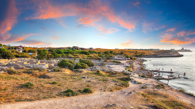 รูปภาพChersonesus – เลือกดูภาพถ่ายสต็อก เวกเตอร์ และวิดีโอ1,480 | Adobe ...