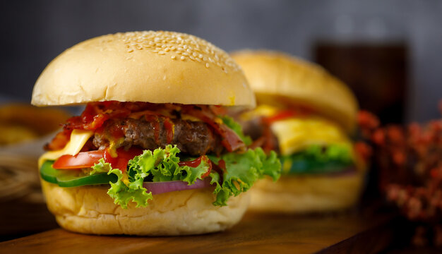 「Hamberger」の画像 - 558 件の Stock 写真、ベクターおよびビデオ | Adobe Stock