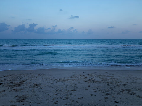 Calmful Bilder – Durchsuchen 100 Archivfotos, Vektorgrafiken und Videos ...