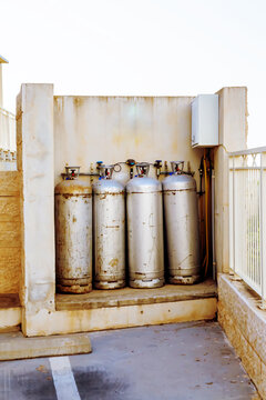 Propan-Butane Images – Browse 16 Stock Photos, Vectors, and Video ...