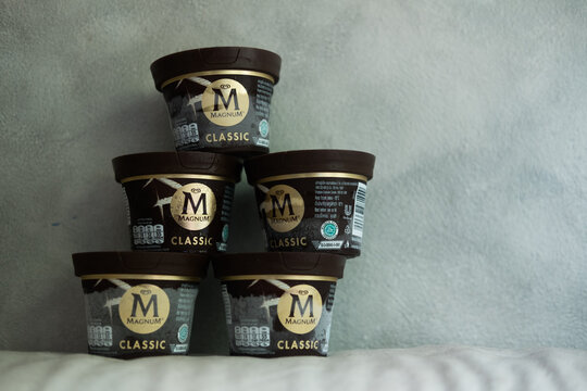 รูปภาพMagnum – เลือกดูภาพถ่ายสต็อก เวกเตอร์ และวิดีโอ6,215 | Adobe Stock