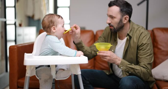 Dad Feeding Baby Images – Browse 25,687 Stock Photos, Vectors, and ...